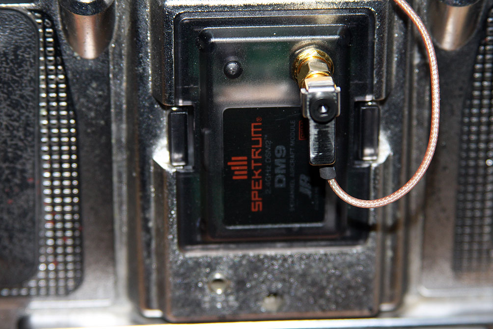 Spektrum 2.4 GHz Conversion for JR/Futaba Modular Radios | R/C Warship ...
